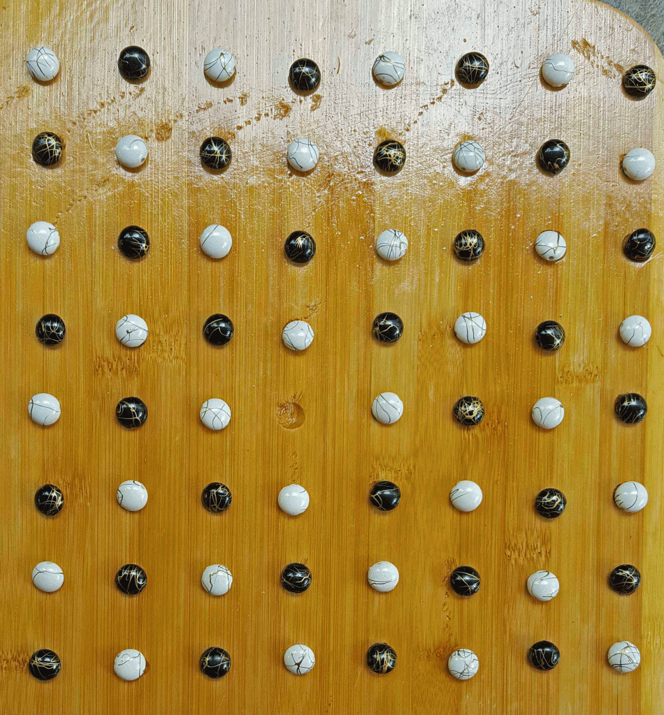 KONANE: HAWAIIAN VALUES IN A BOARD GAME | AUGMENTED REALITIES