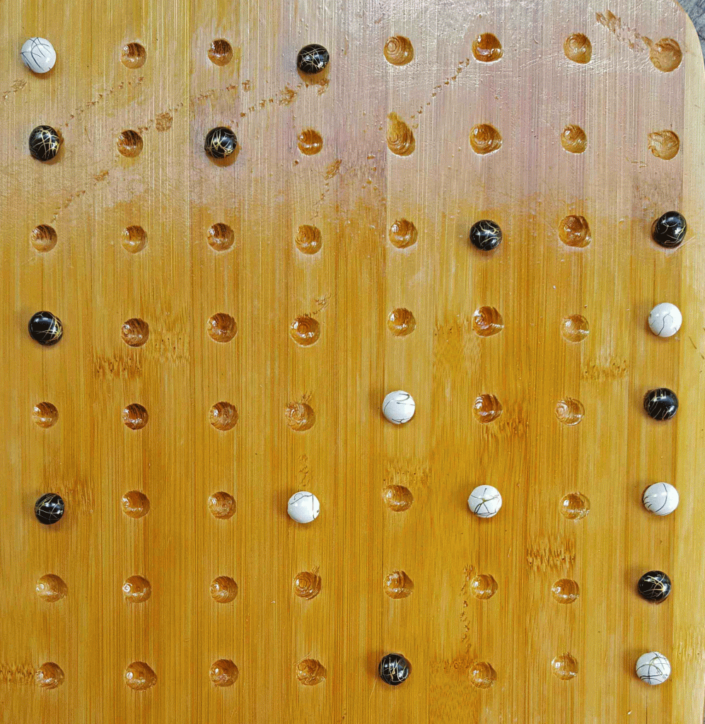 KONANE: HAWAIIAN VALUES IN A BOARD GAME | AUGMENTED REALITIES